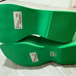 SCHUTZ | Shoes | Green Platform Wedge Sandals | Poshmark
